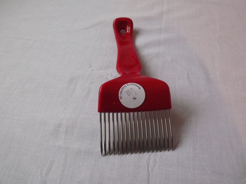 Uncapping Fork - Bent Tine