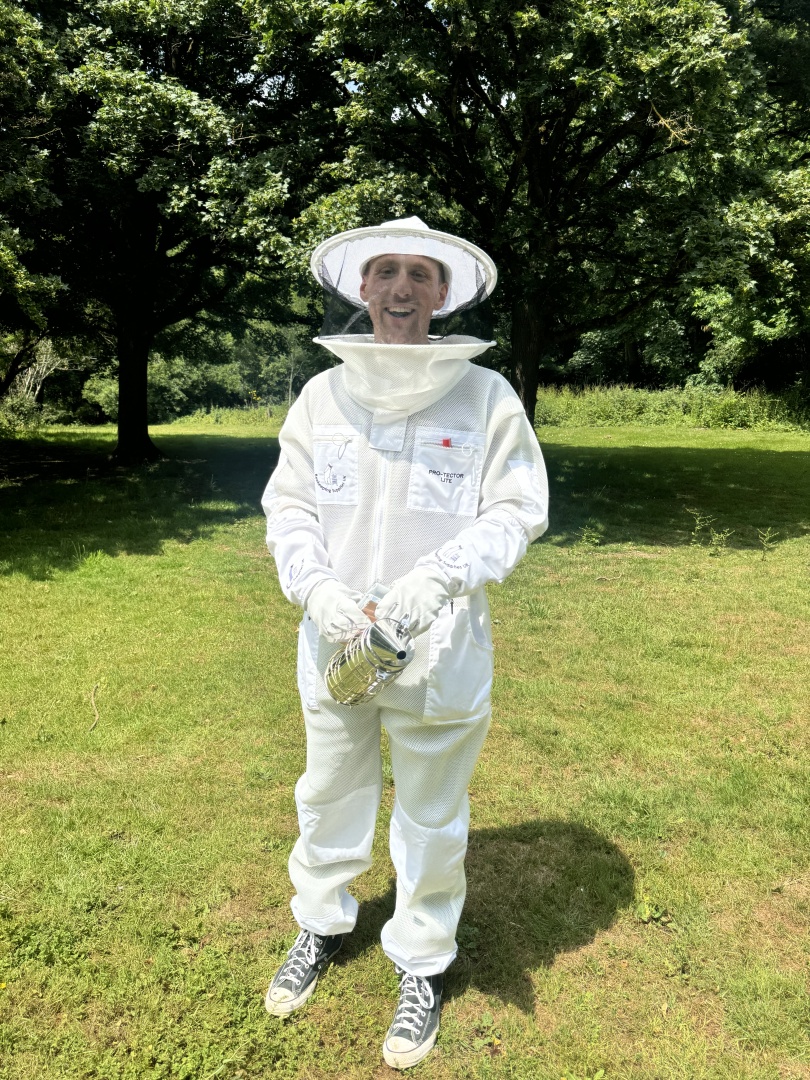 ProTector Lite - Suit with Round Veil